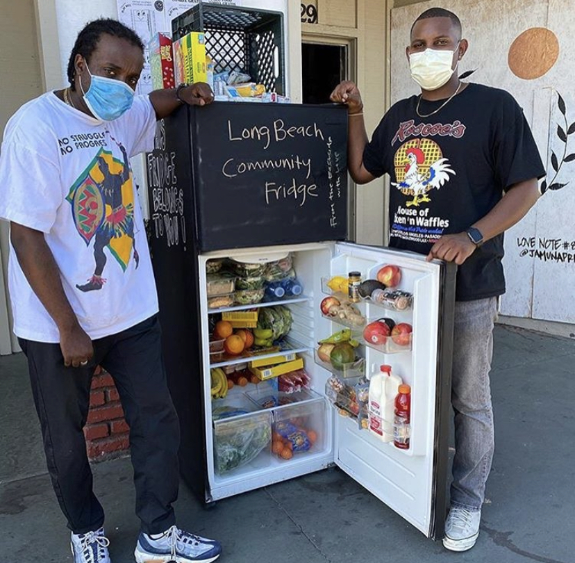 NYC & LA Now Have Community Fridges Where You Can "Take Some and Leave ...